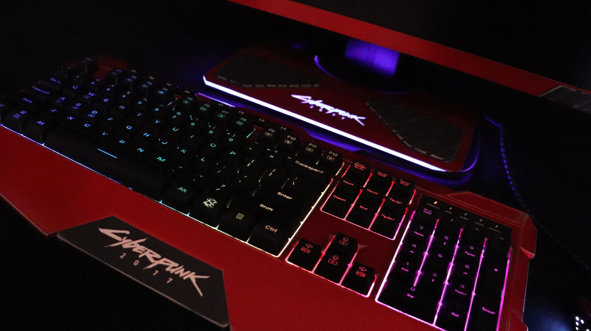cyberpunk 2077 RGB keyboardmod » keebs.gg