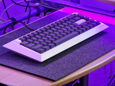 GRID 650 WITH FLASHH » keebs.gg