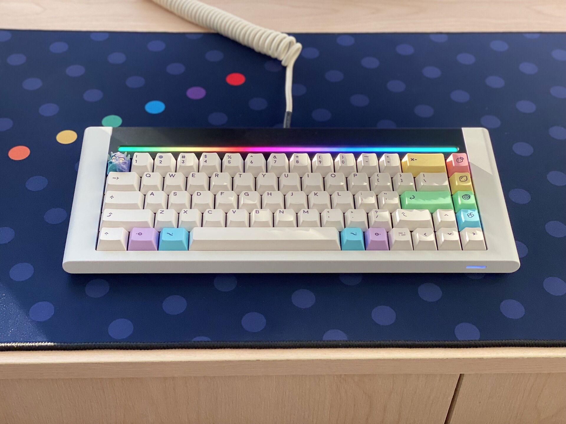 GRID 650 WITH FLASHH » keebs.gg