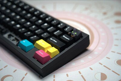 GRID 650 WITH FLASHH » keebs.gg