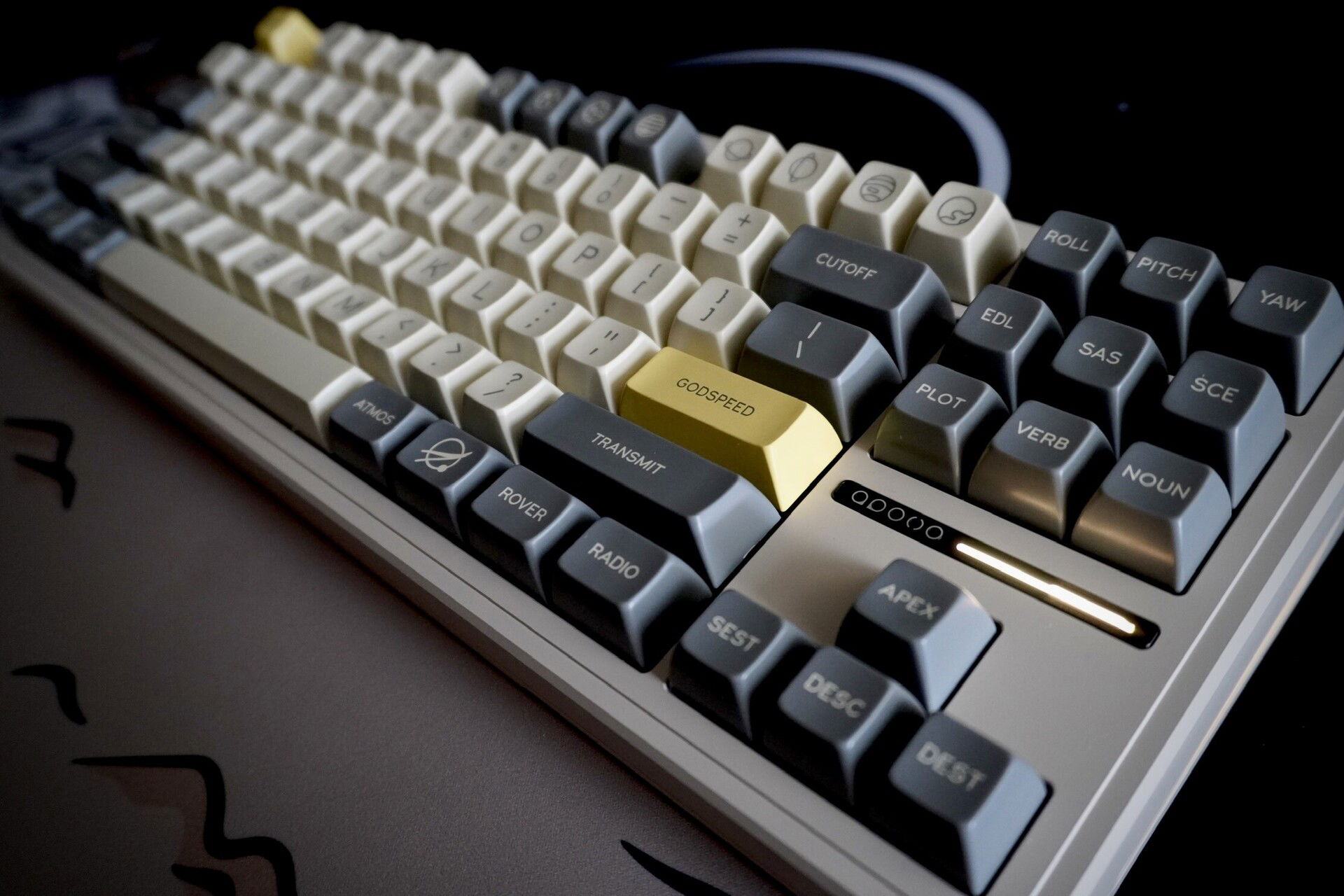 Space80: Apollo » keebs.gg