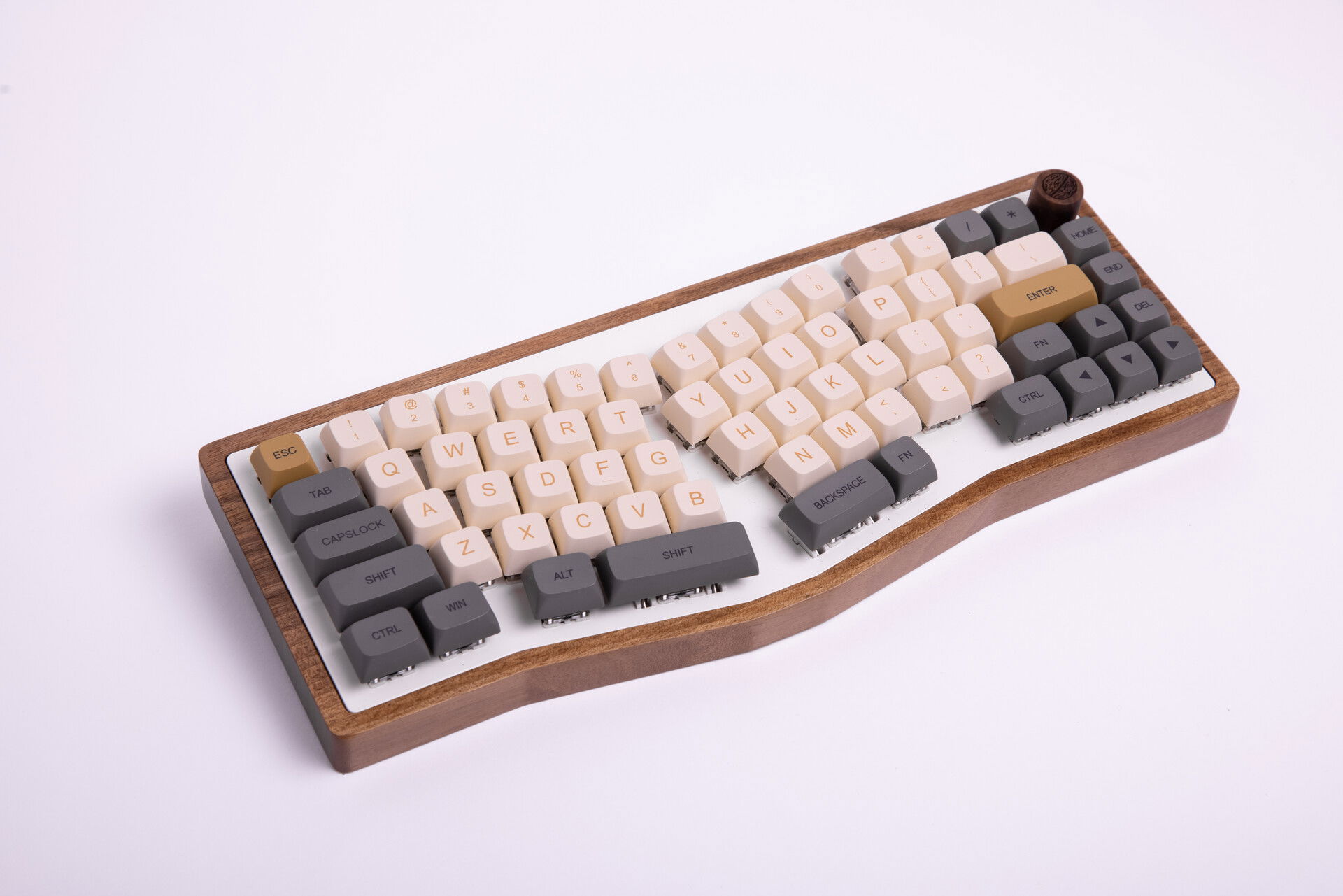 TRK1, Tvrd Rad Keyboard » keebs.gg