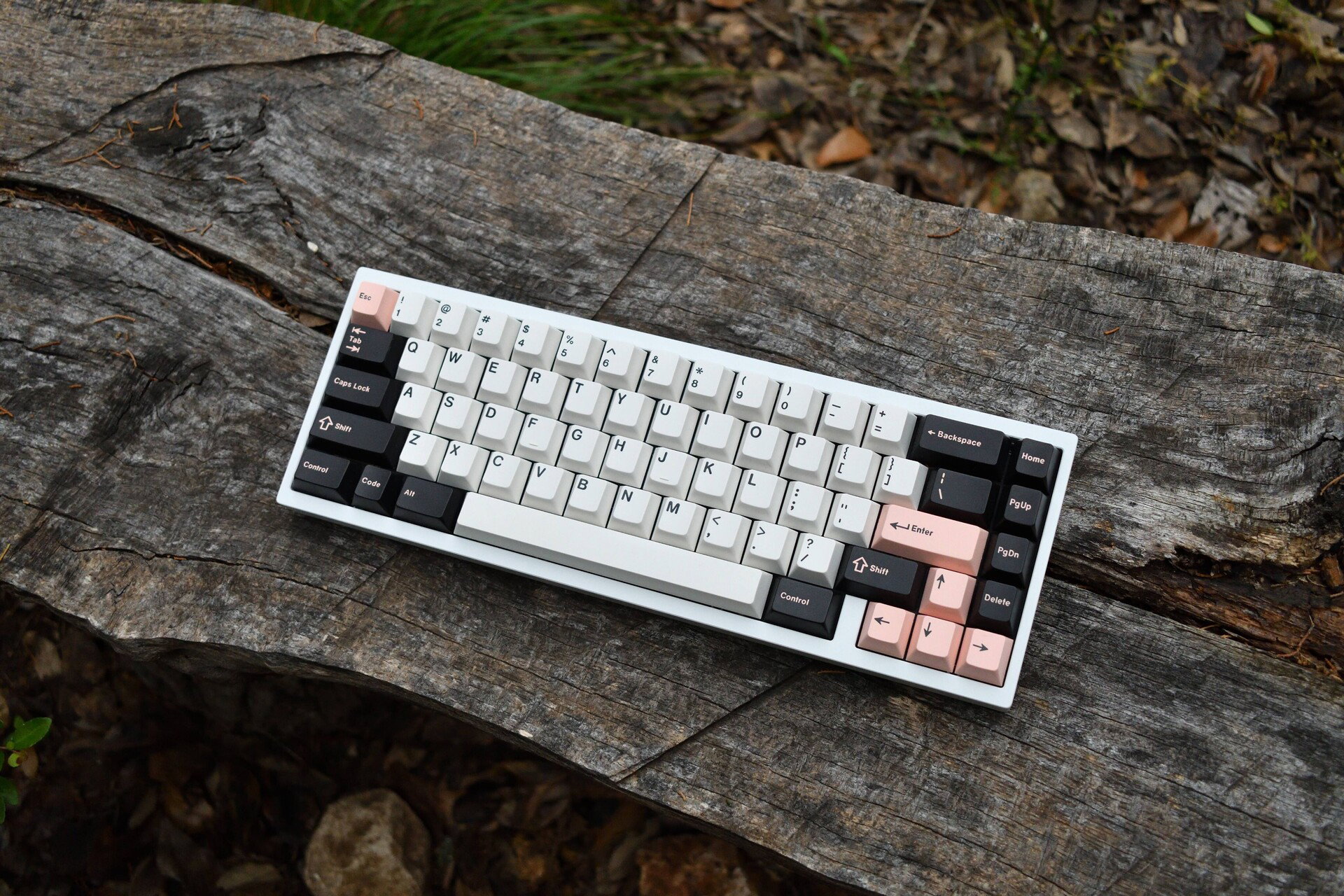 Vega Deez Nuts » keebs.gg
