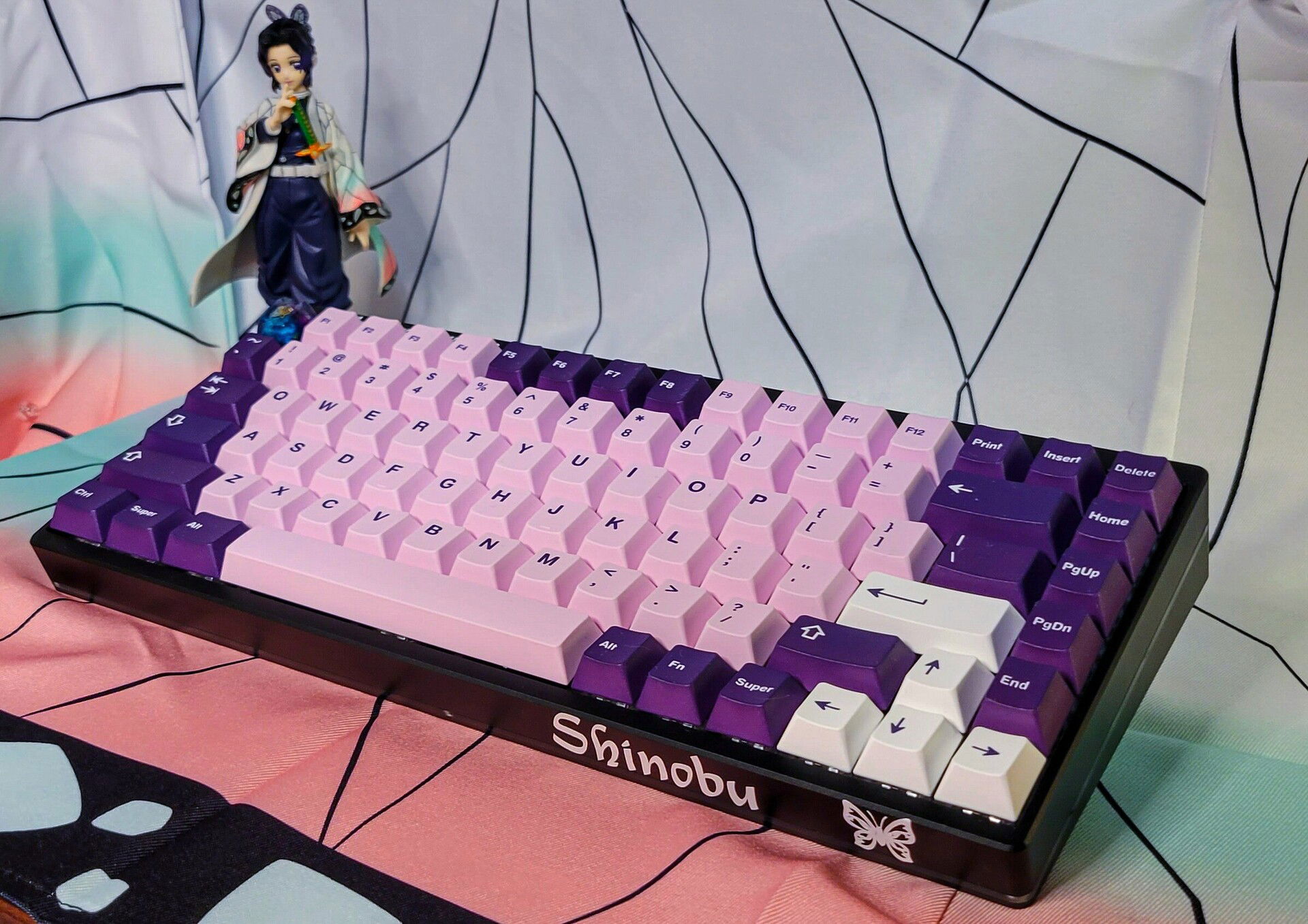 Shinobu » keebs.gg