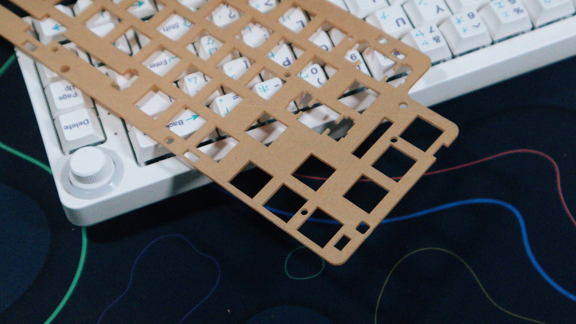 The TOM680 | The Video that started it all! » keebs.gg