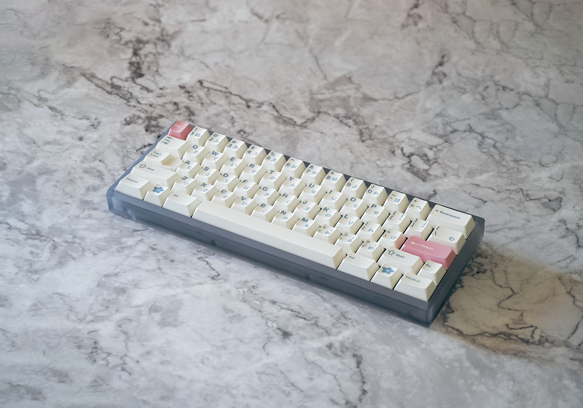 tenshi w/ gmk fuyu and sky patina » keebs.gg