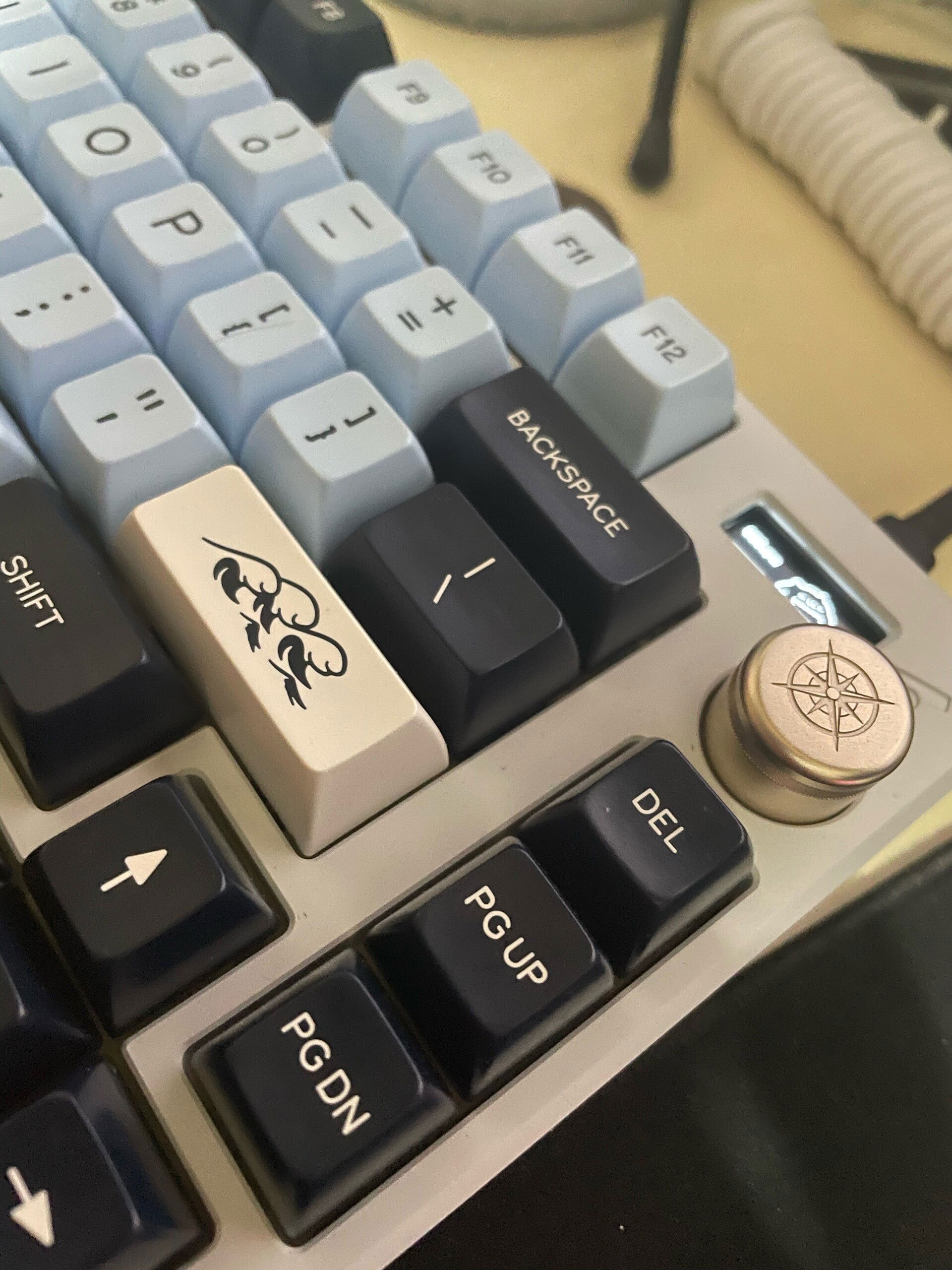 SAT75 /w Mizu » keebs.gg