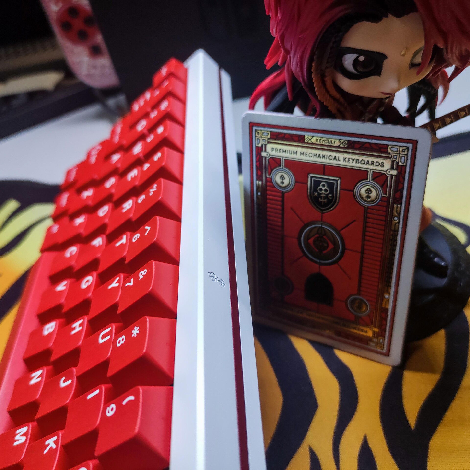 Keycult No.1/60 e-white & red » keebs.gg