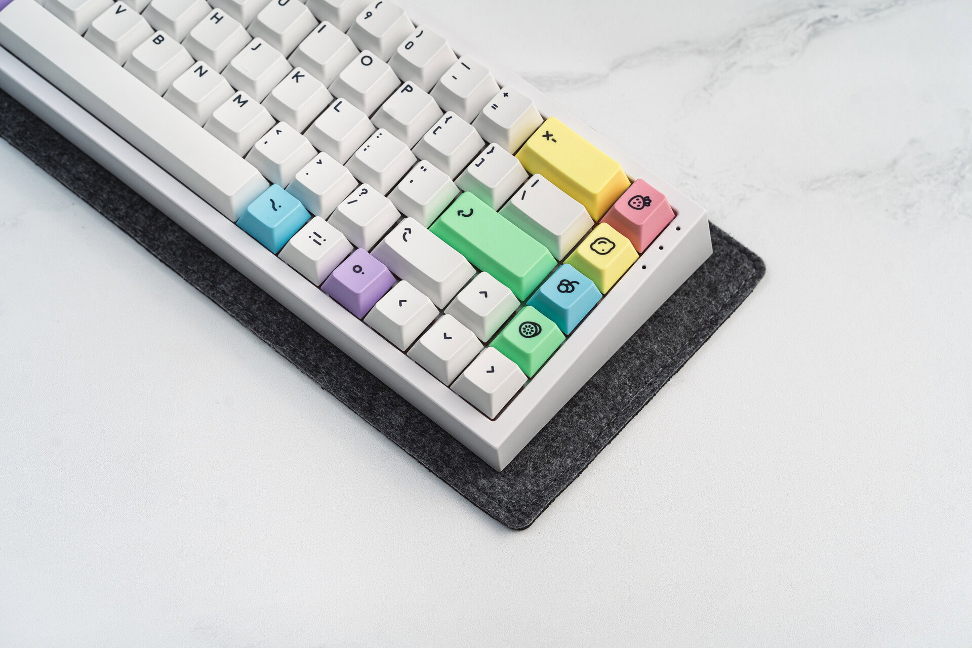 KEEBMAT » keebs.gg