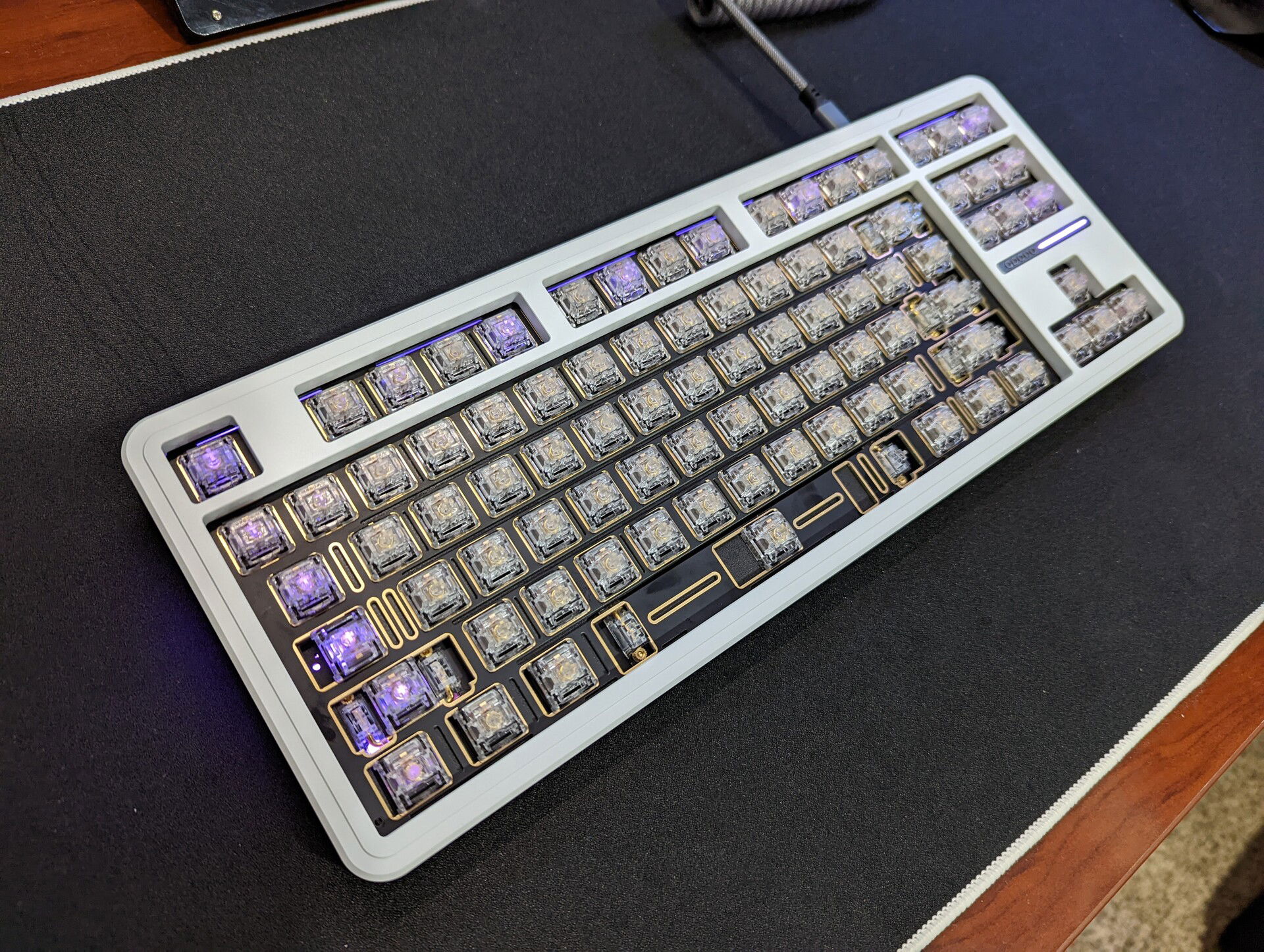 Space80 - Apollo - Bright Side of the Moon » keebs.gg