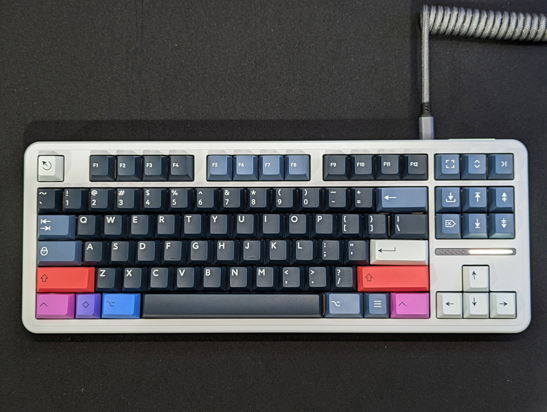 Space80 - Apollo - Bright Side of the Moon » keebs.gg