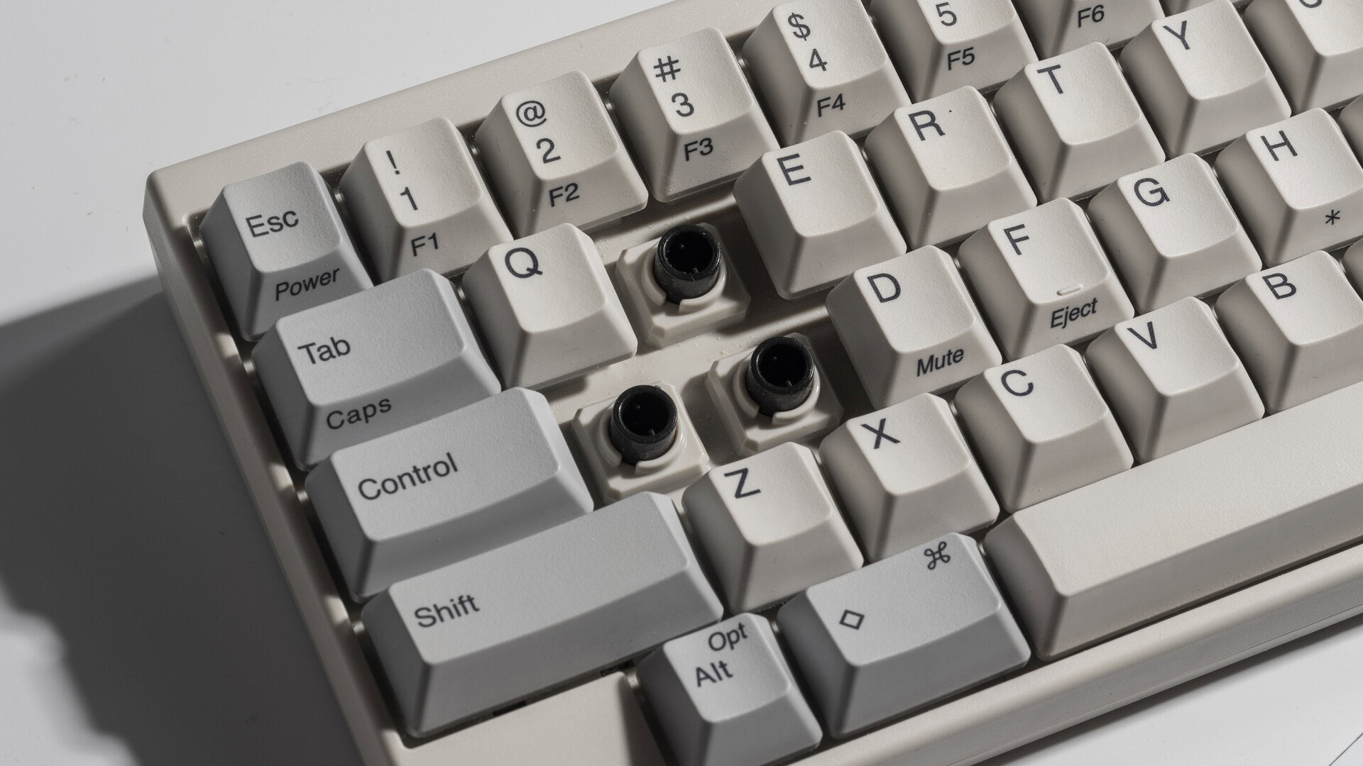 HHKB Professional 2 Topre (STOCK) » keebs.gg