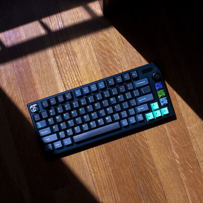 Ion Keyboards Zenith Updated with 10u spacebar » keebs.gg