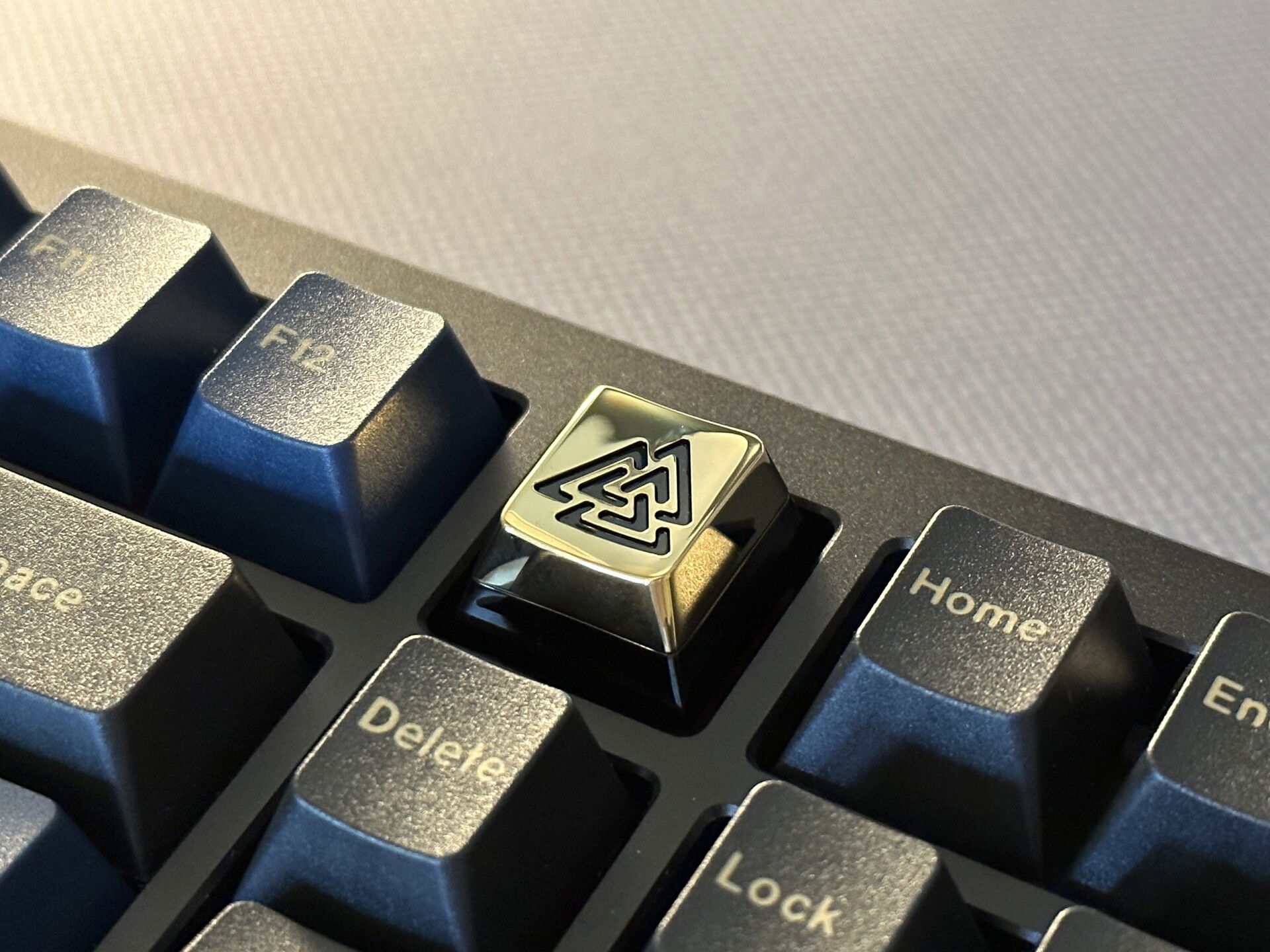 Overlord » keebs.gg