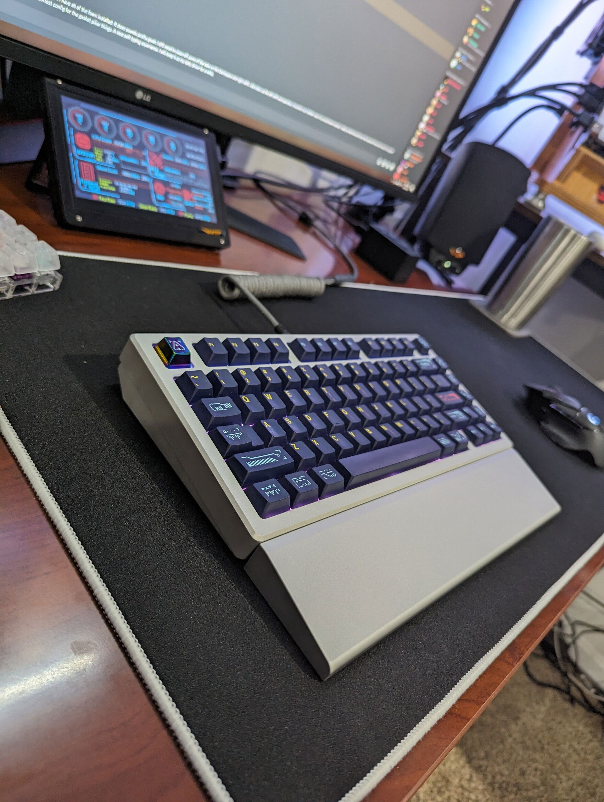 Jris75 Silver » keebs.gg